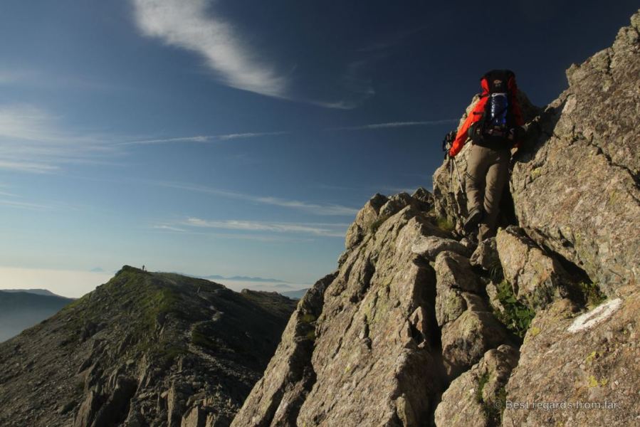 An Exhilarating Hike in the Japanese Alps – Best regards from far,