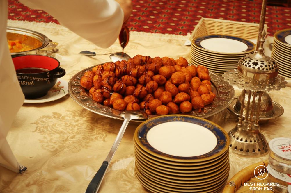 Experiencing the Emirati culture in Dubai – Best regards from far,