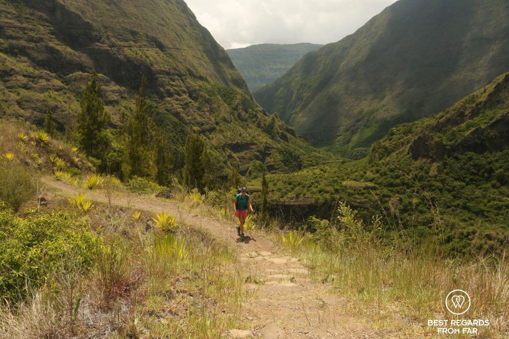 A 7-day exclusive trek for the best of Réunion! – Best regards from far,