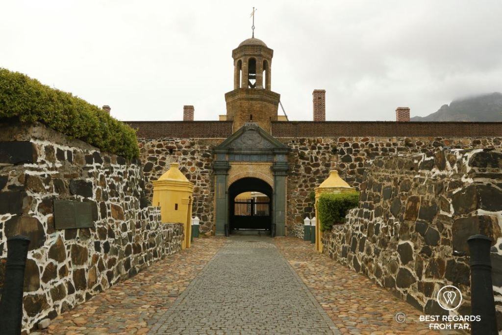 The Castle of Good Hope [6 fun facts] – Best regards from far,