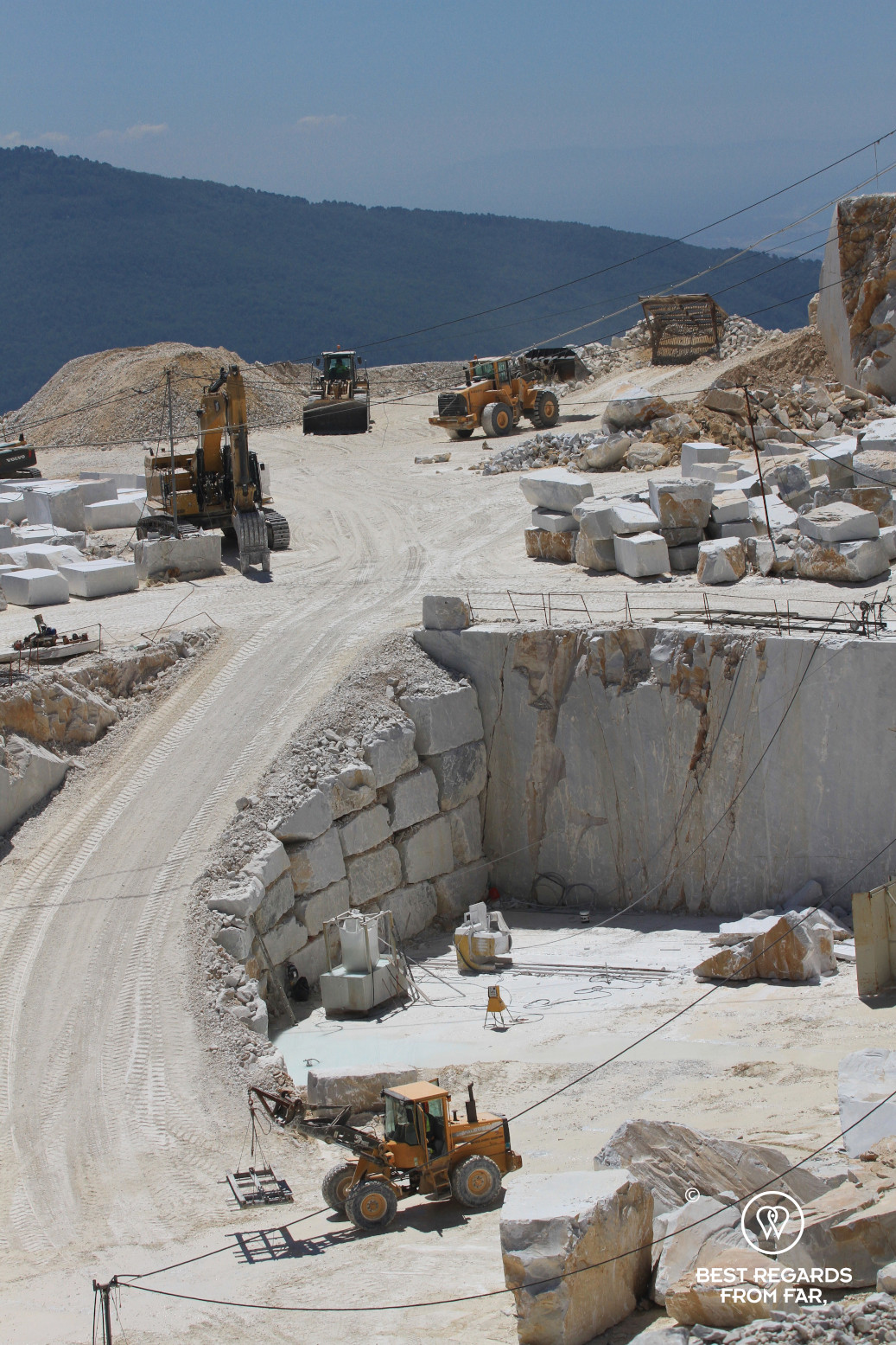 From mountain to statue: the Carrara marble quarries of Italy – Best ...