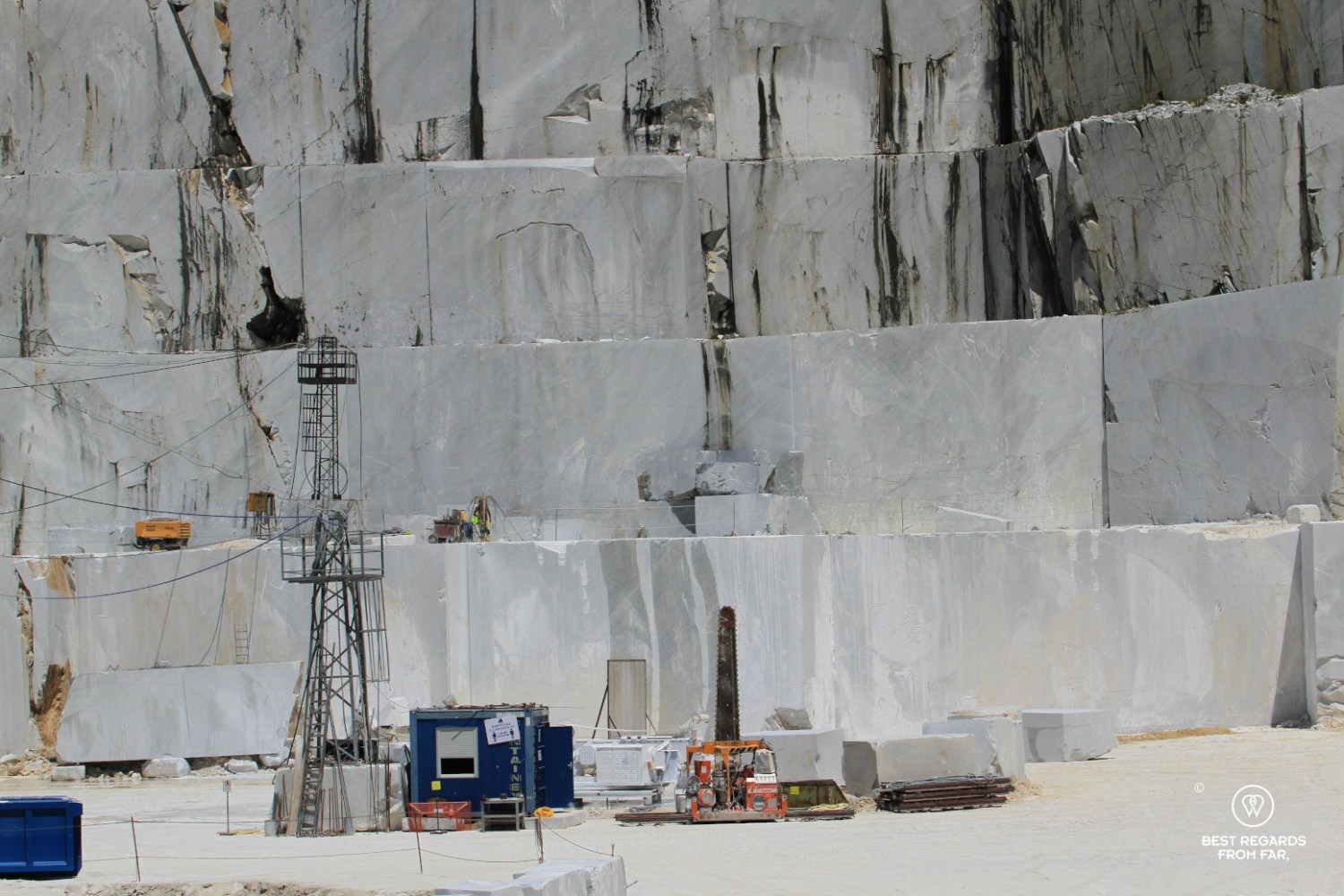 From mountain to statue: the Carrara marble quarries of Italy – Best ...