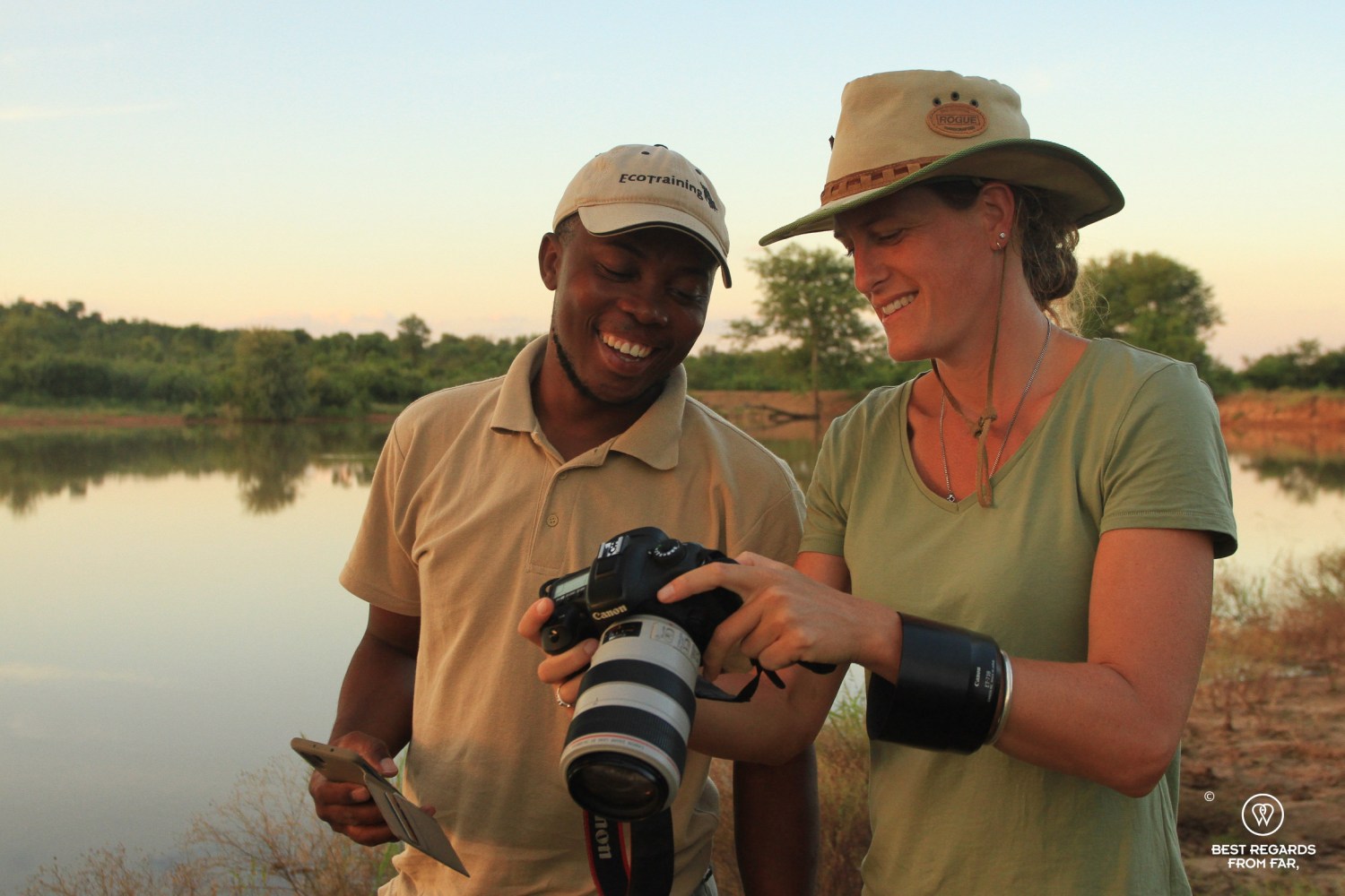 In the tracks of wildlife in Africa – Best regards from far,