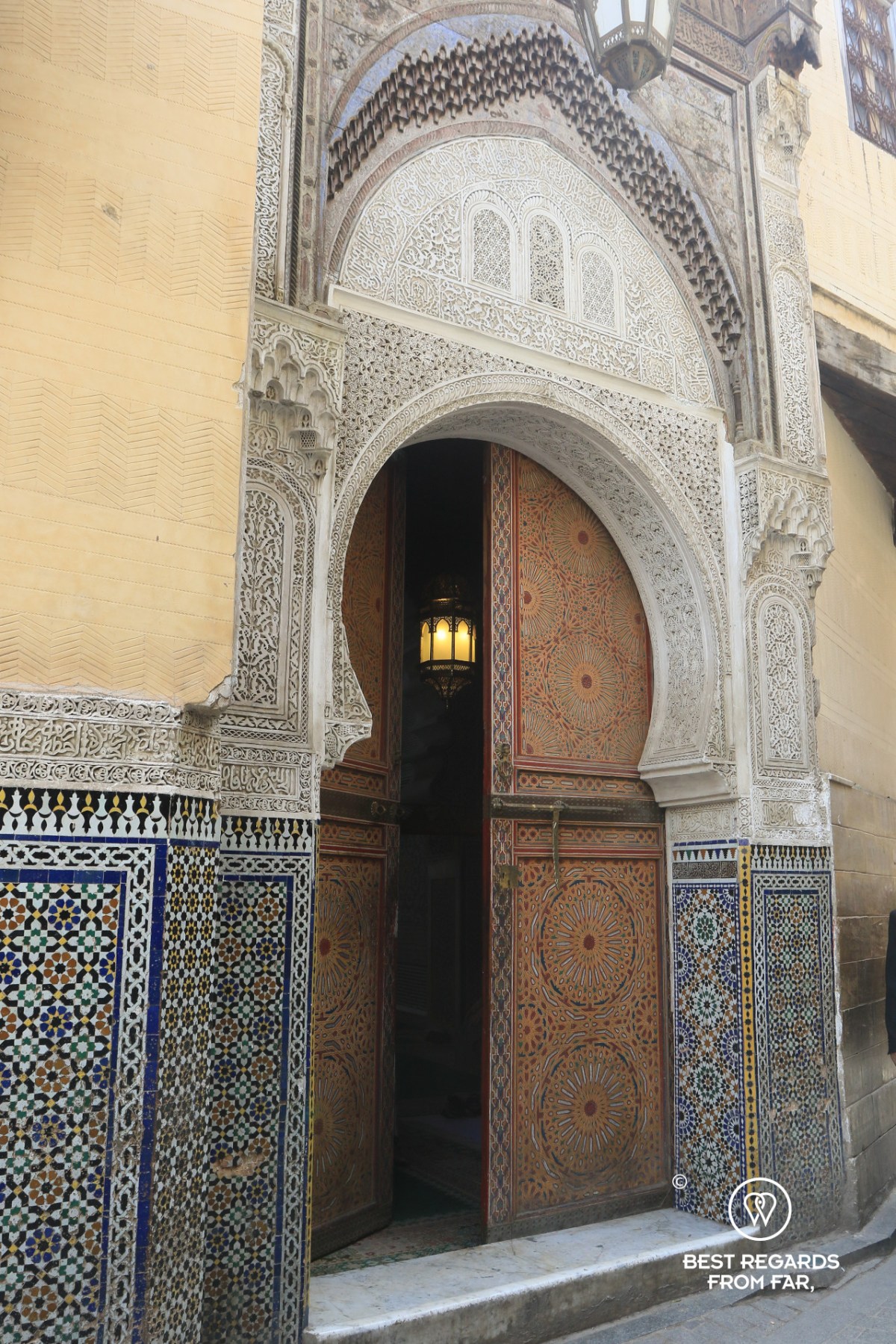 Fez in 13 fun & interesting facts! – Best regards from far,